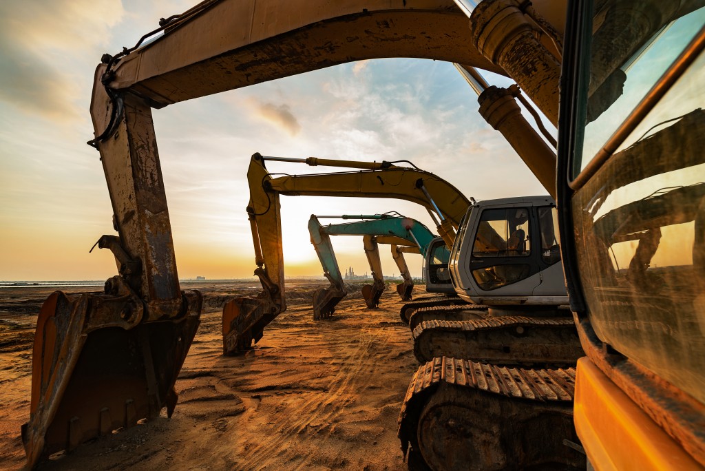 The Different Excavator Types | Crown Round Table