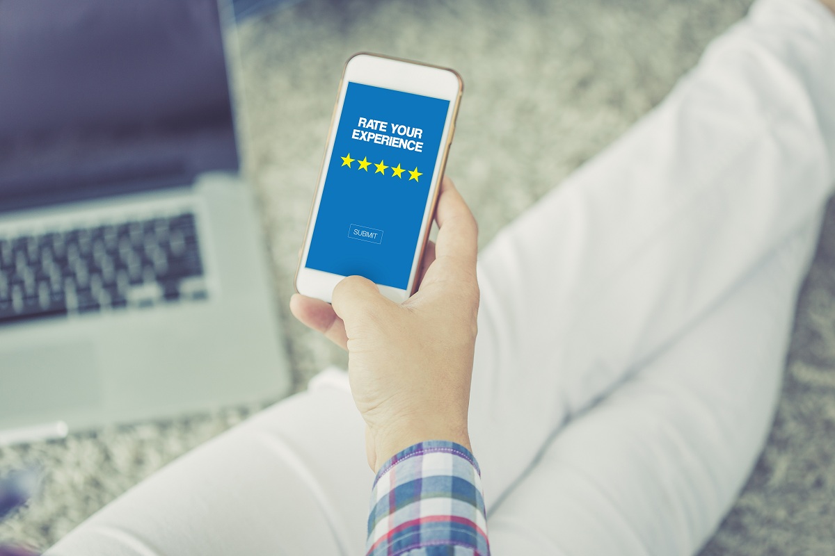 Hotel Mistakes That Lead to Bad Guest Reviews - Crown Round Table